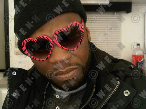 OMG, he hearts us: 50 Cent - OMG.BLOG