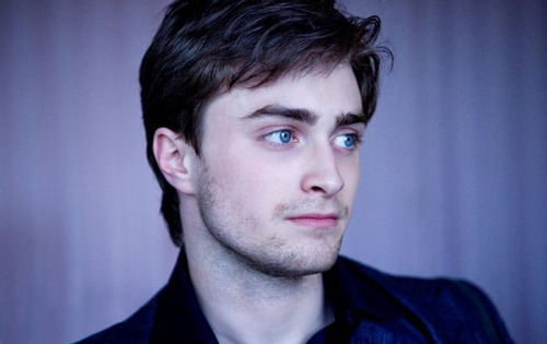 OMG, manjungle: Daniel Radcliffe lets his grow wild - OMG.BLOG