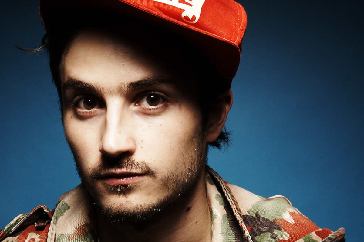 OMG, he's naked: Cole Alexander, guitarist for the Black Lips gets ...