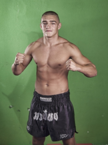 OMG, he's naked: Czech pro kickboxer Tadeas Ruzicka - OMG.BLOG