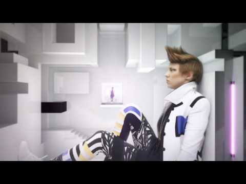 OMG, new La Roux video: Bulletproof! - OMG.BLOG