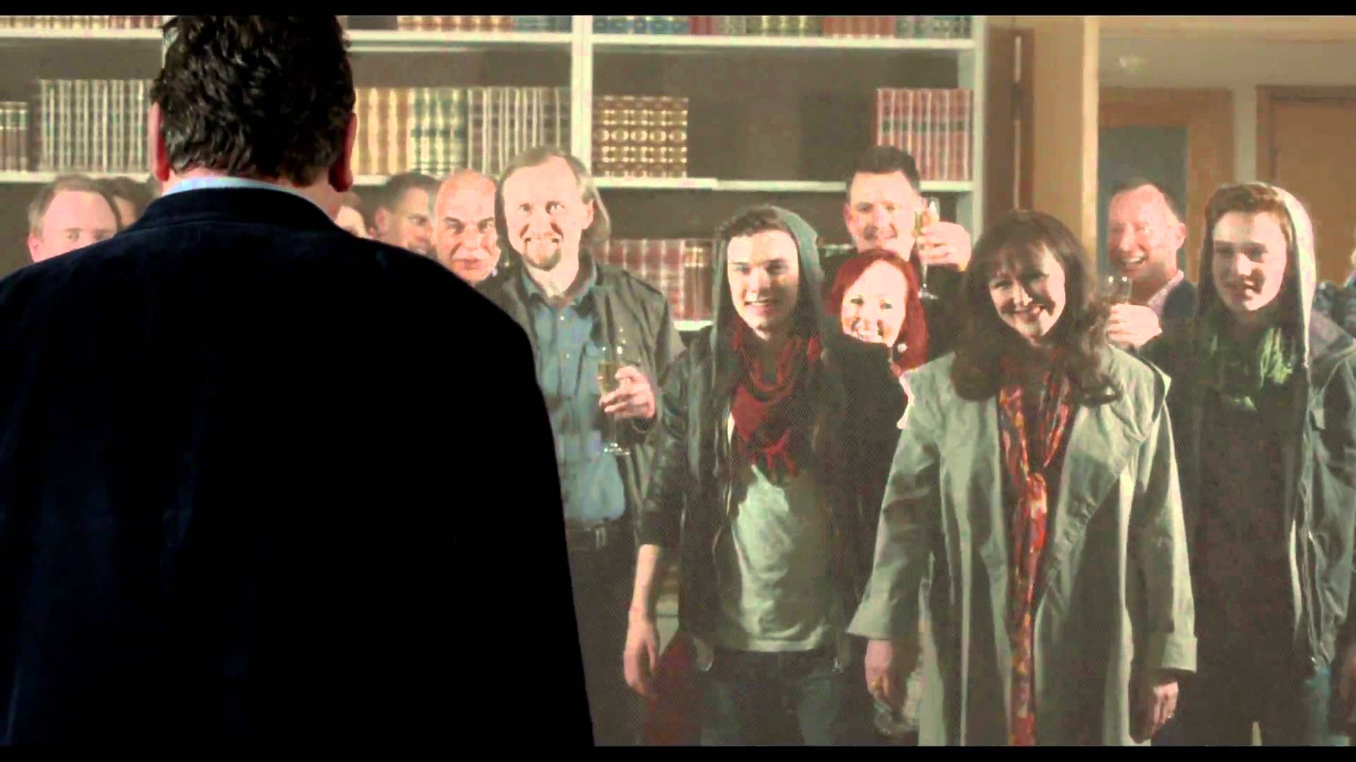 OMG, watch the new Kate Bush video: "Deeper Understanding" - OMG.BLOG