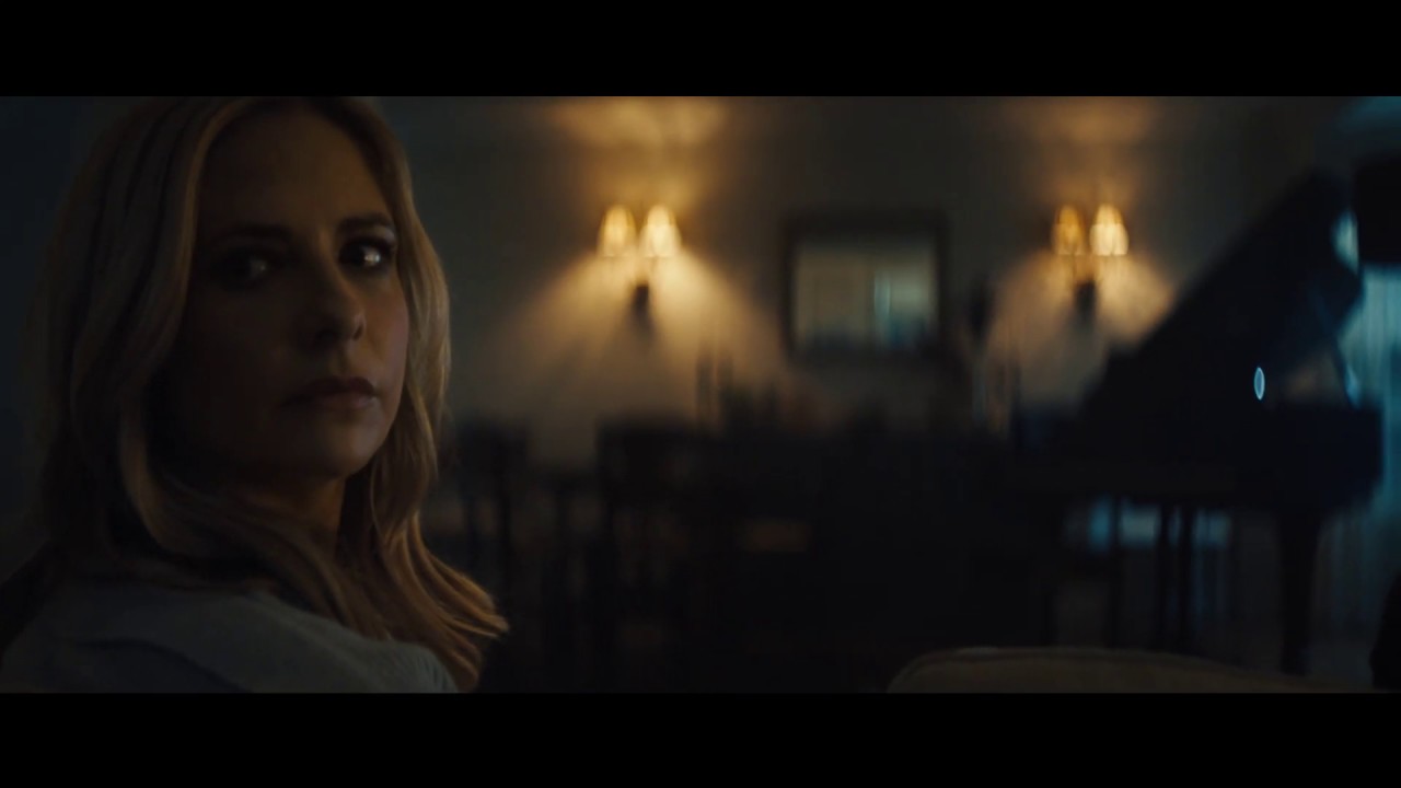 OMG, WATCH: Sarah Michelle Gellar returns to her scream queen roots in ...