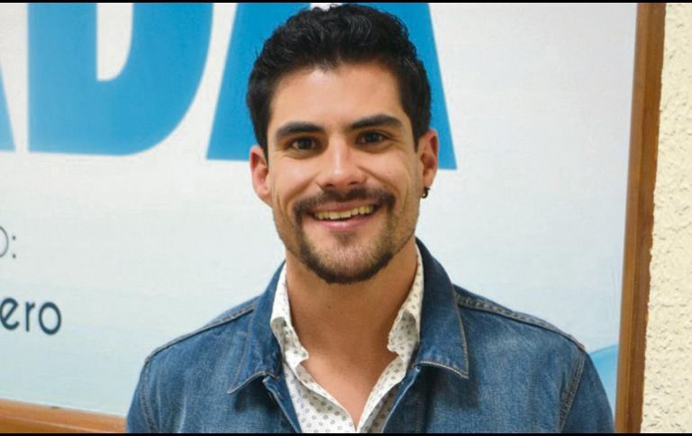 OMG, he's naked: Mexican actor Erick Díaz - OMG.BLOG