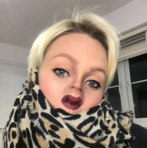 OMG, it's called FASHUN, look it up! The 'Tiny Face' Makeup Challenge ...