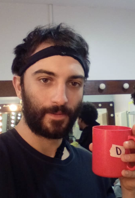 OMG, he's naked: Daniel Passi goes frontal in 'Luz nos Trópicos' (2020 ...