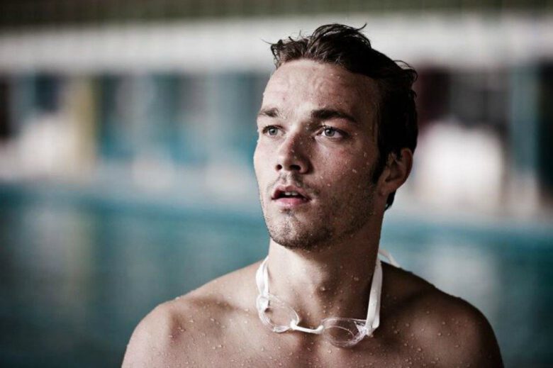 OMG, he's naked: Max Woelky in Reiterhof Wildenstein: Jacomo und der ...