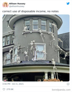 OMG, here are some of the most chilling Halloween decorating jobs you ...