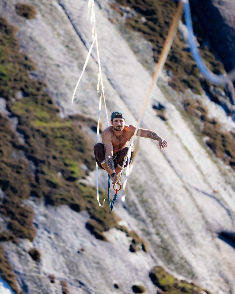 OMG, a furry Dylan Efron slacklines so that we can melt from home - OMG ...