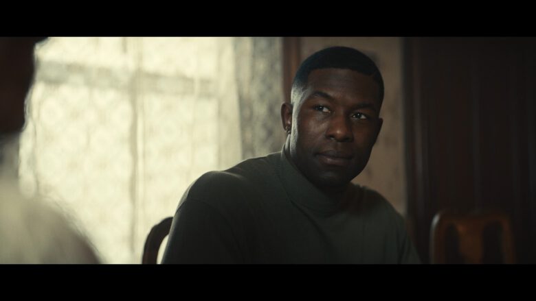 OMG, his butt: Trevante Rhodes in limited series 'Mike' - OMG.BLOG