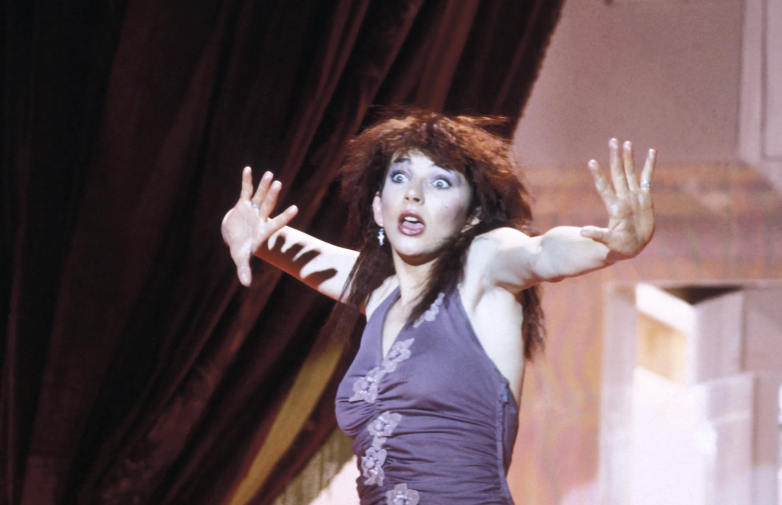 OMG, LISTEN TO THIS: Kate Bush's Running Up That Hill gets a 2022 ...