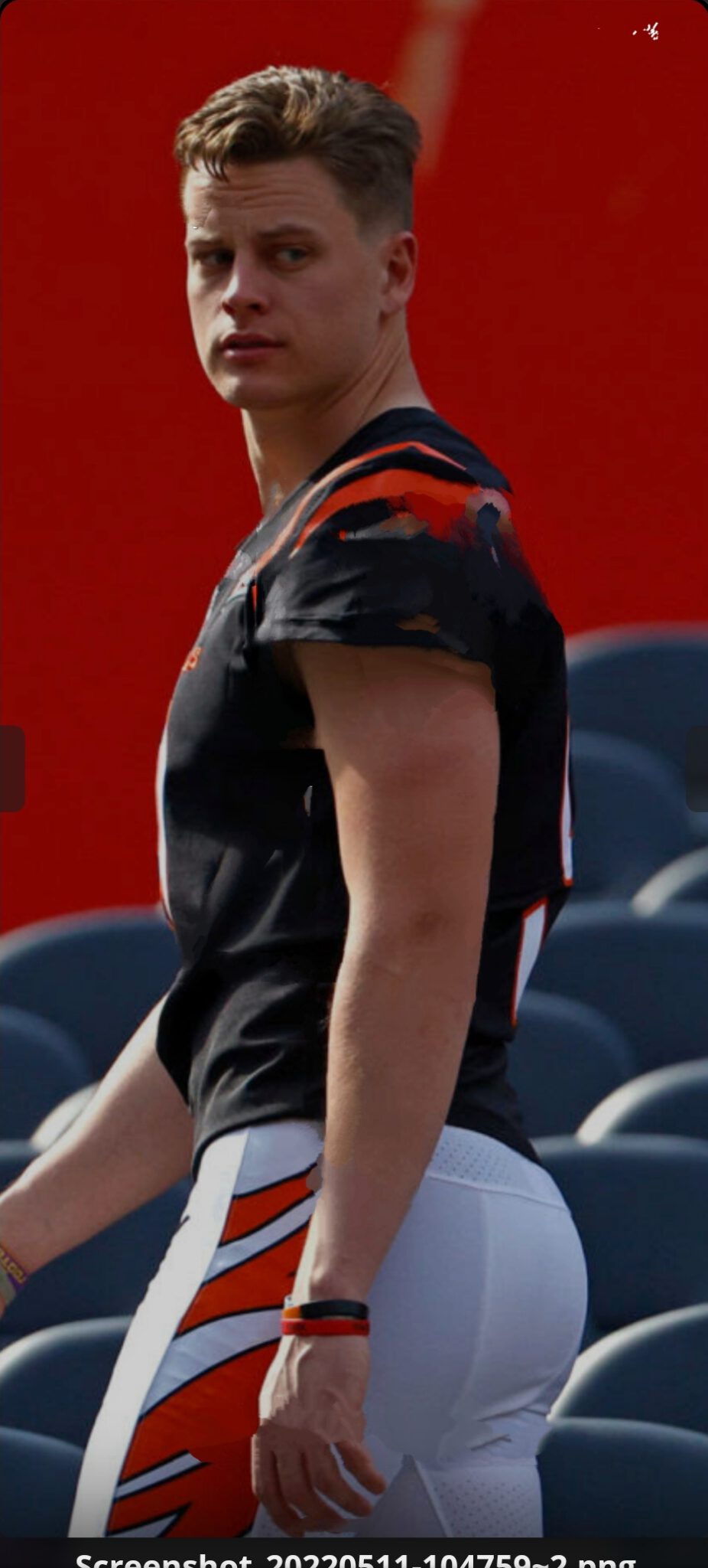 OMG, his butt RETRO EDITION: Cincinnati Bengals quarterback Joe Burrow ...