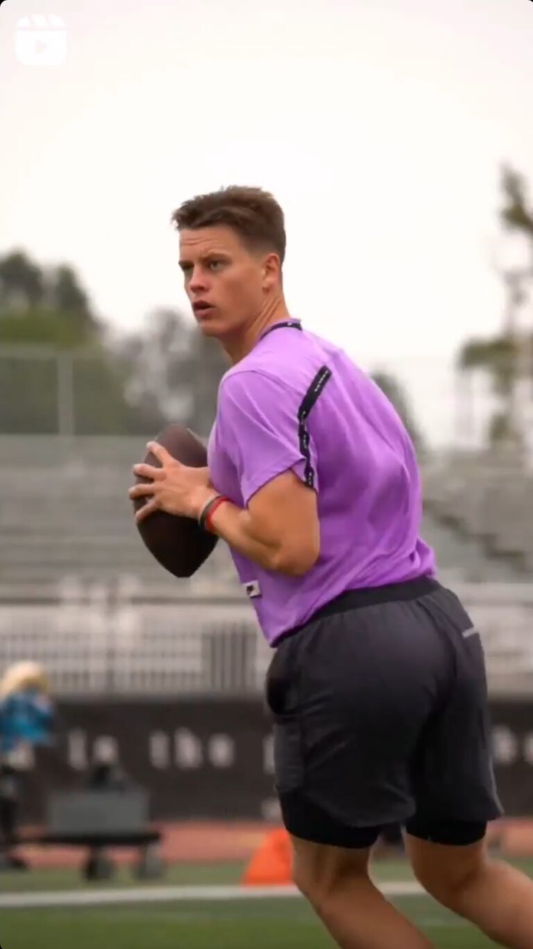 OMG, his butt RETRO EDITION: Cincinnati Bengals quarterback Joe Burrow ...