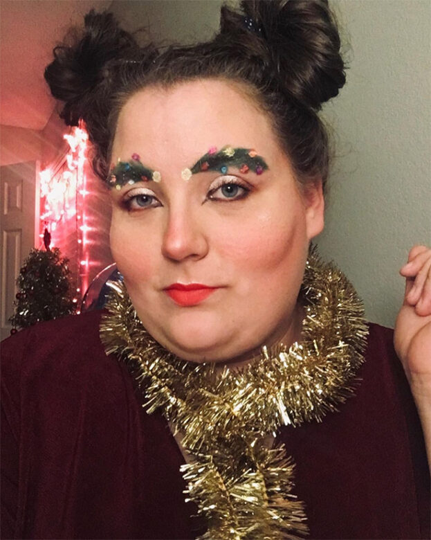 OMG, it's called FASHUN, look it up! Christmas Tree Brows - OMG.BLOG