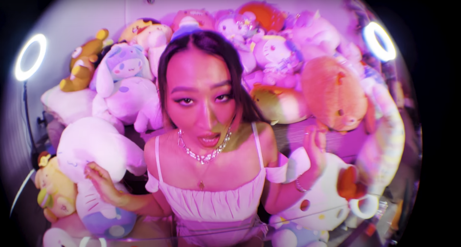 OMG, LISTEN TO THIS: Lil Mariko drops the slut-anthem video of the ...