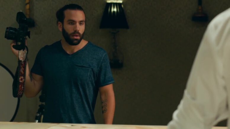 OMG, his butt: Actor Giuseppe Gamba in the Mexican movie 'Cindy la ...