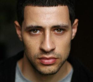 OMG, he's naked: David Avery in 'Domina' - OMG.BLOG