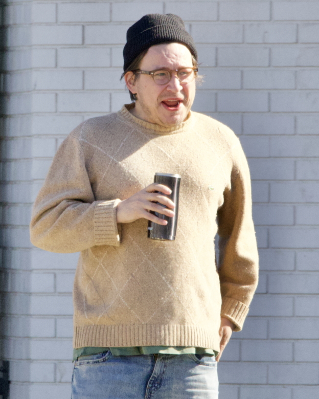 OMG, former 'Home Improvement’ star and 90s teen heartthrob Johnathan ...