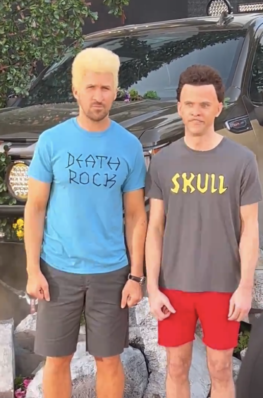 OMG, Ryan Gosling and Mikey Day cosplay Beavis & Butthead while ...